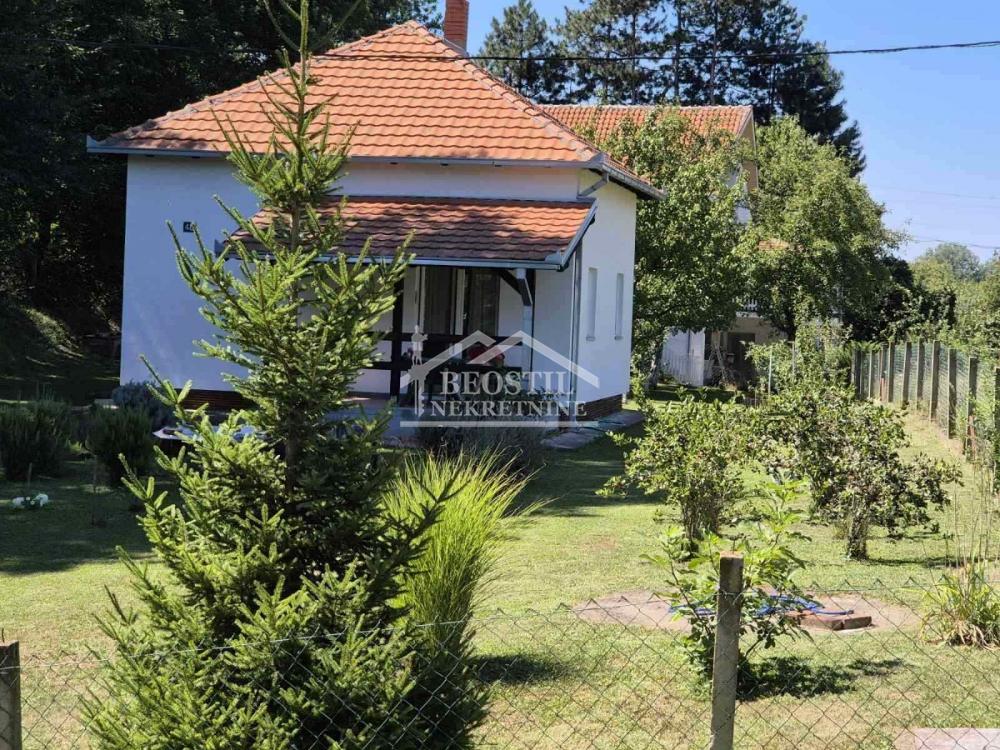 Obrenovac - Mislođin - 62m2+10,6a ID#25519
75.000 €