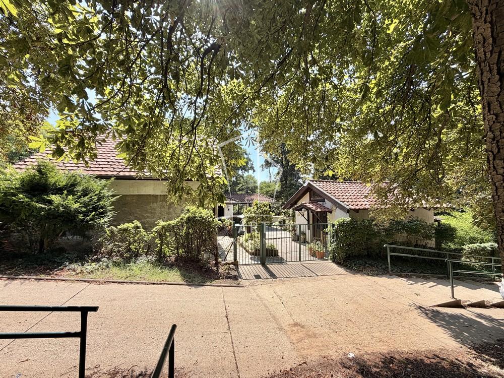 Banovo brdo, kuća u parku ID#15717
750.000 €