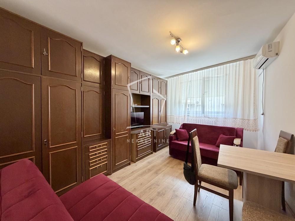 Nameštena garsonjera 23m2 ID#15799
480 €