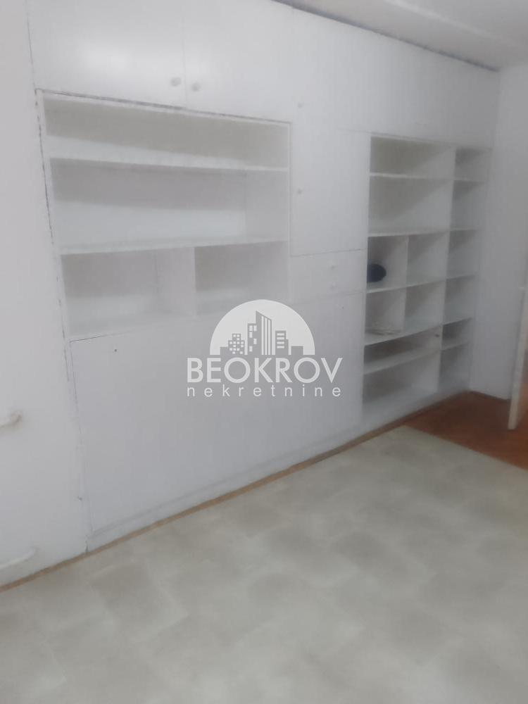 Stan Beograd izdavanje Kalemegdan dvoiposoban ID#1264
500 €