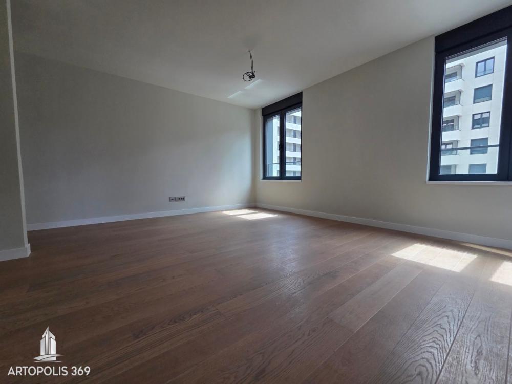 Nov, lux, garaža, adaptibilan u 2.5 ID#1406
259.800 €