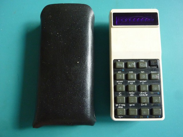 SINCLAIR Cambidge Programmable -kalkulator iz 1977.god.
