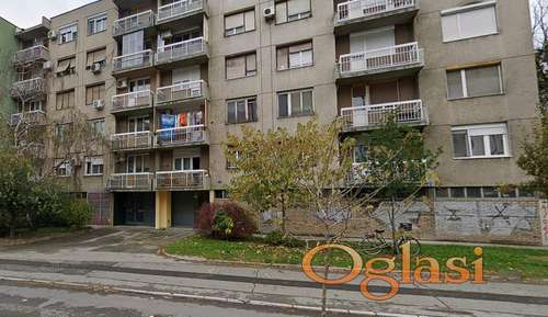 IZDAJE SE OPREMLJENA SOBA – BULEVAR KRALJA PETRA I 46
