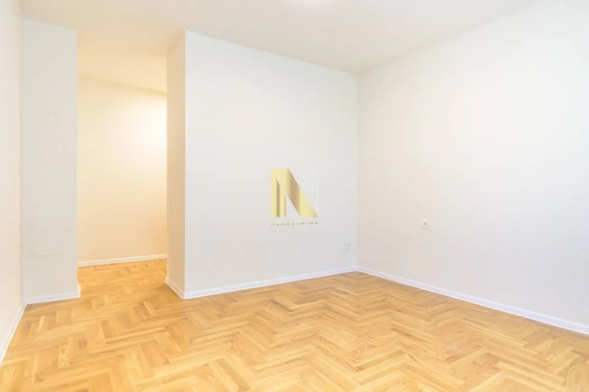 Prodaja, jednosoban stan, 40m², Nova Detelinara, Novi Sad Sve Podlokacije