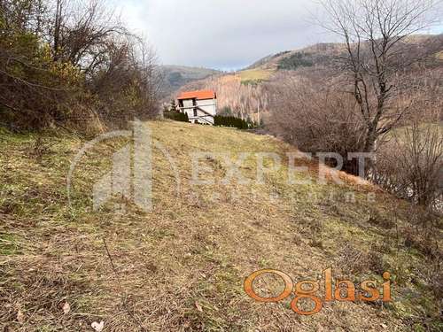 Atraktivan plac pored puta, na Kopaoniku, kod hotela Junior, 336 m2