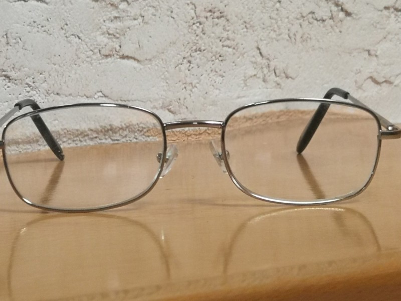 Naocare FILTRAL sa dioptrijom +2.50