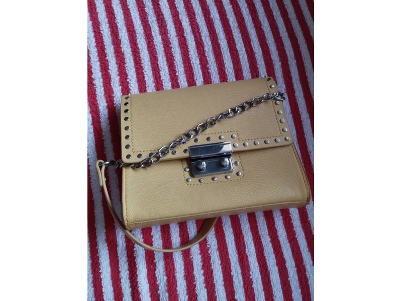 Zara zenska torba kolekcija Zara Basic