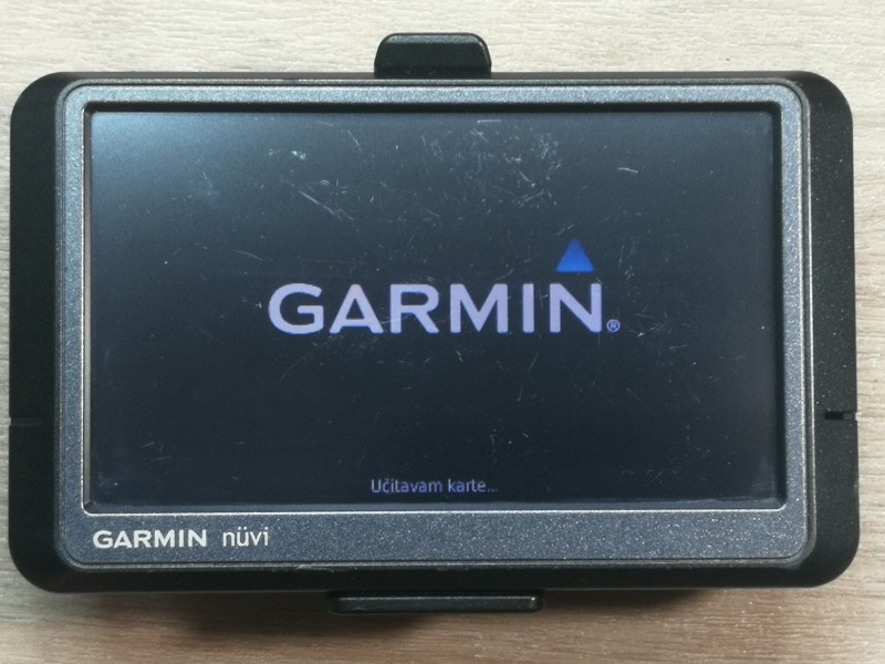 Garmin nuvi 255W navigacija