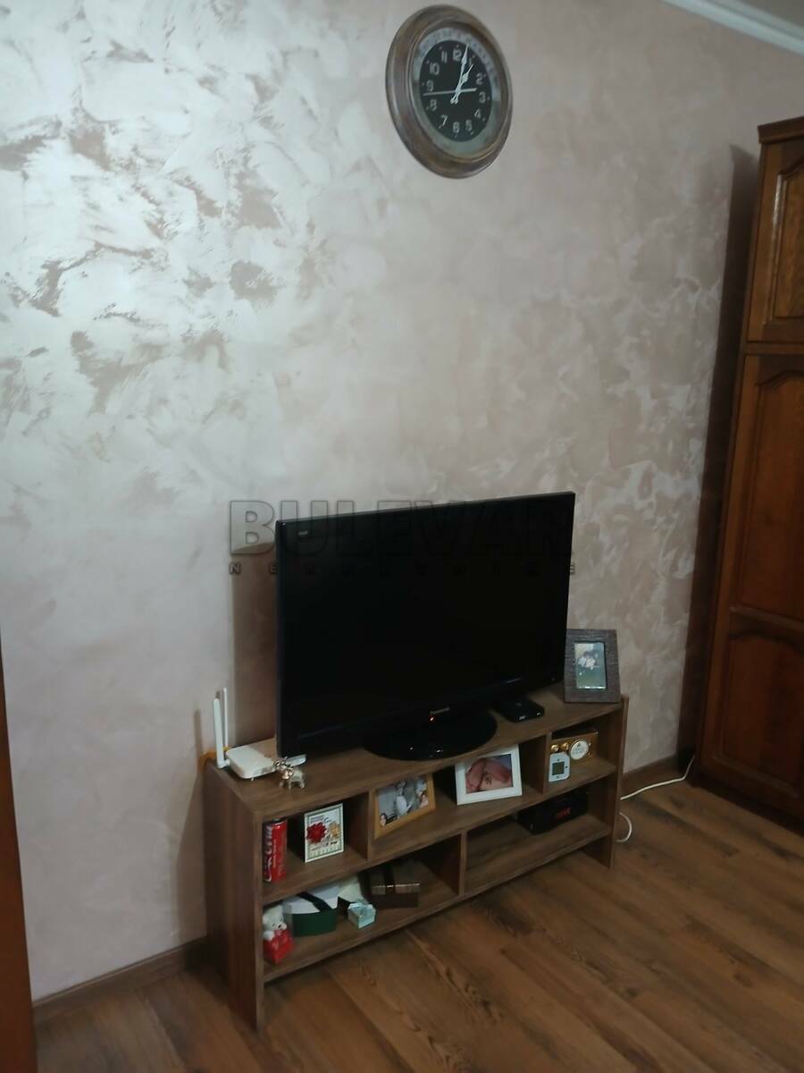 Jednosoban stan, Kragujevac - Šest Topola | Izdavanje · 33m² · 300€