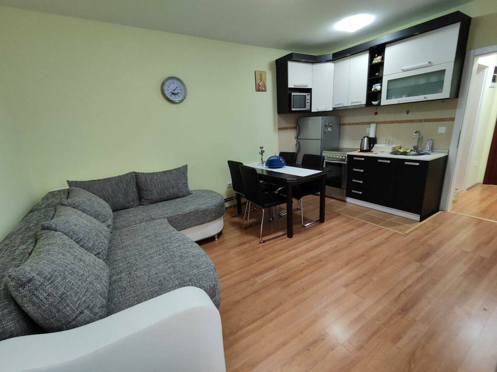 Jednosoban stan, Jagodina | Izdavanje · 40m² · 250€