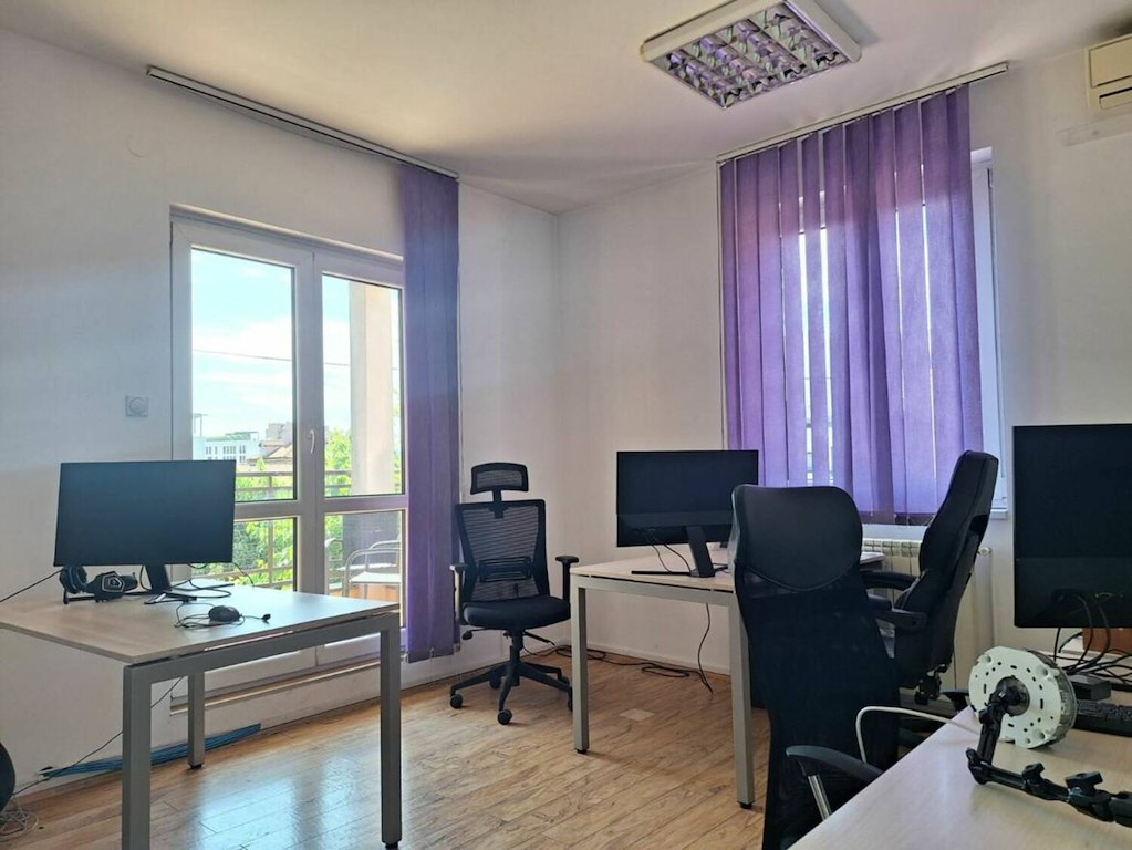 Poslovni prostor / Lokal, Beograd – Neimar | Izdavanje · 216m² · 1.750€