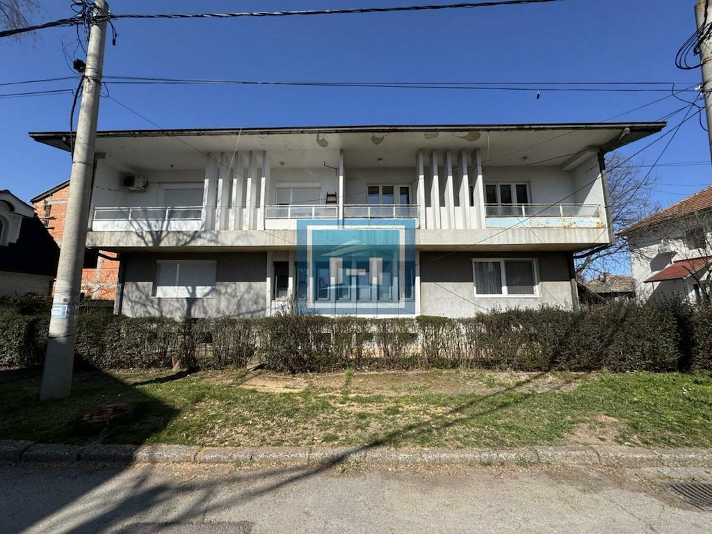 Trosoban stan, Ćuprija | Prodaja · 93m² · 79.900€
