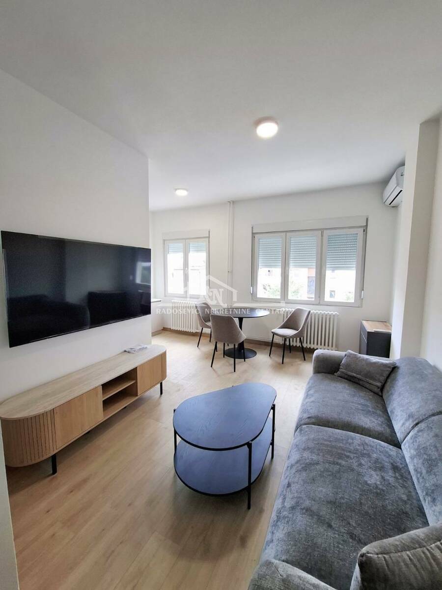 Garsonjera, Beograd - Pravni fakultet | Prodaja · 25m² · 155.000€