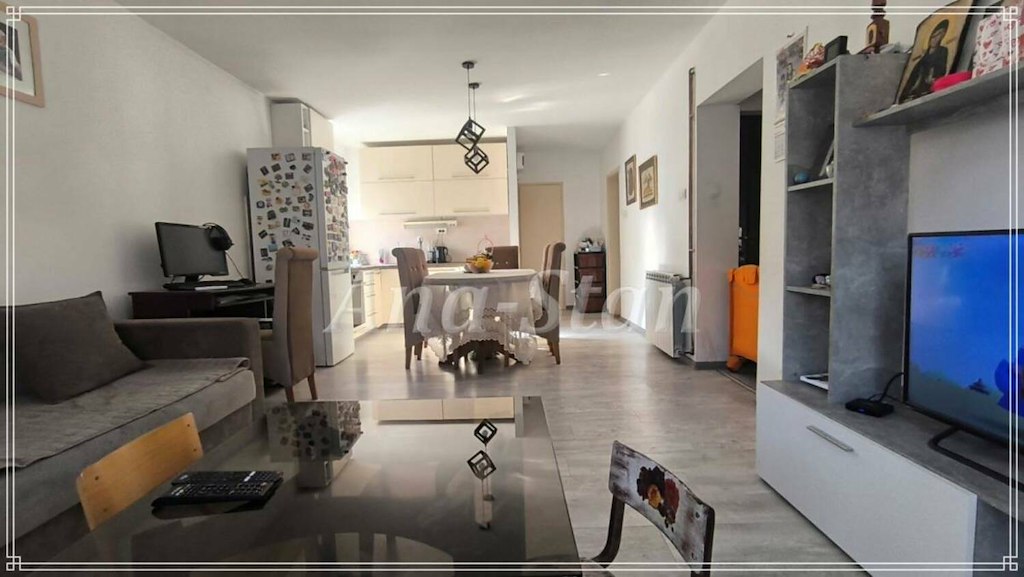 Dvoiposoban stan, Beograd – Kaluđerica | Prodaja · 74m² · 149.000€