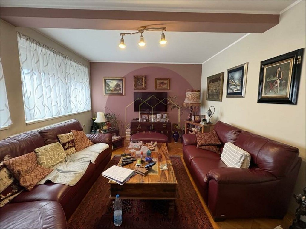 Stan, Beograd – Banovo Brdo | Prodaja · 140m² · 367.000€