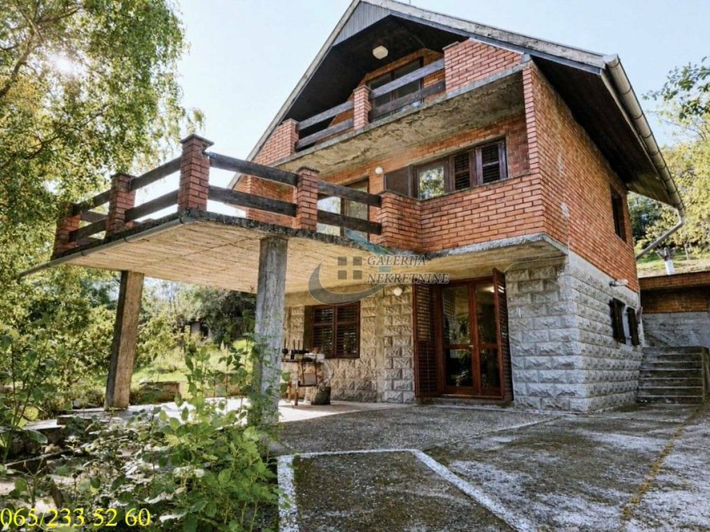 Kuća, Inđija - Stari Slankamen | Prodaja · 192m² · 152.000€
