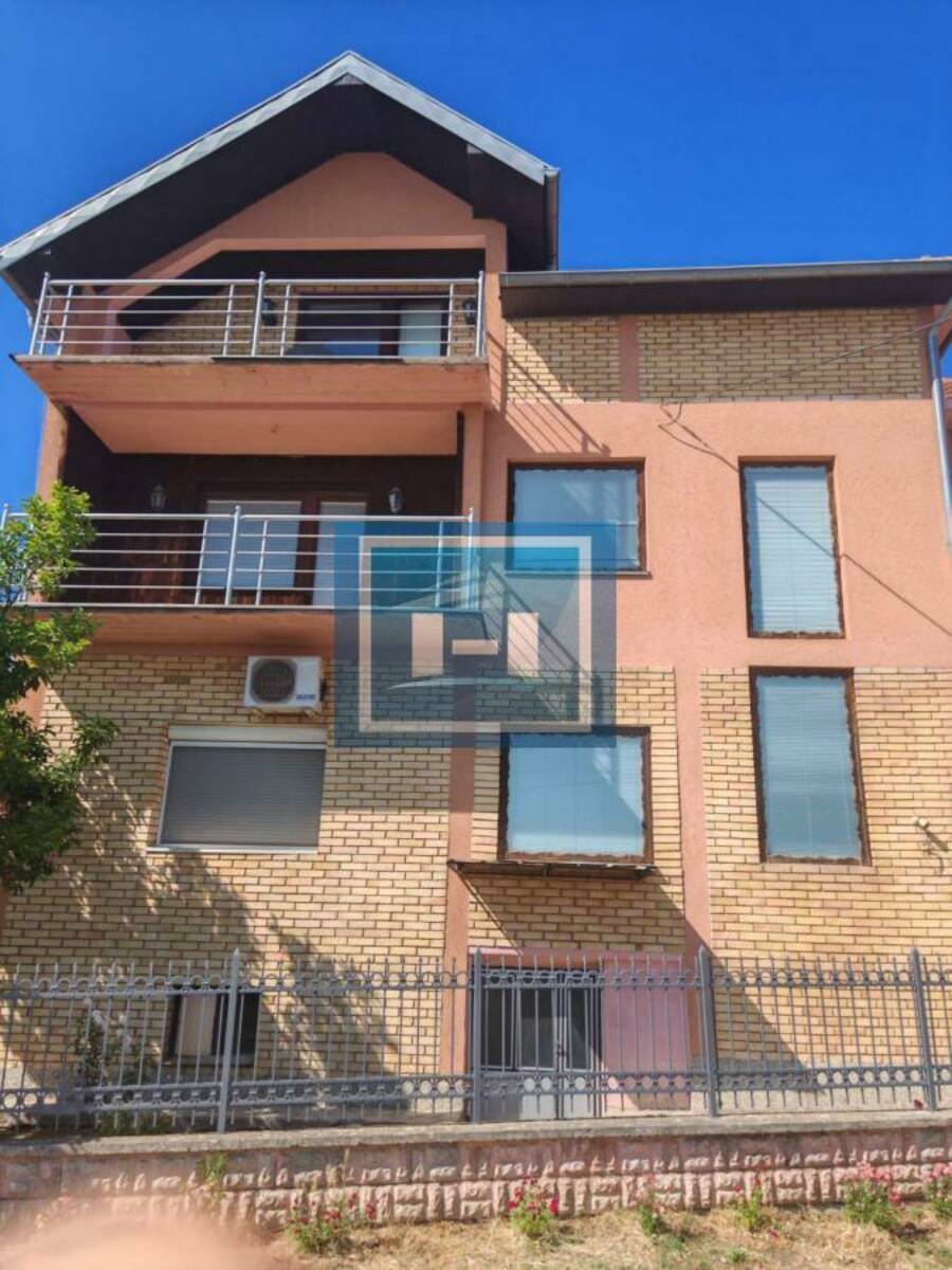 Kuća, Paraćin - Tekija | Prodaja · 450m² · 90.000€