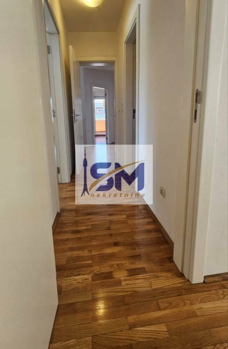 Kuća, Beograd – Dedinje | Prodaja · 220m² · 740.000€