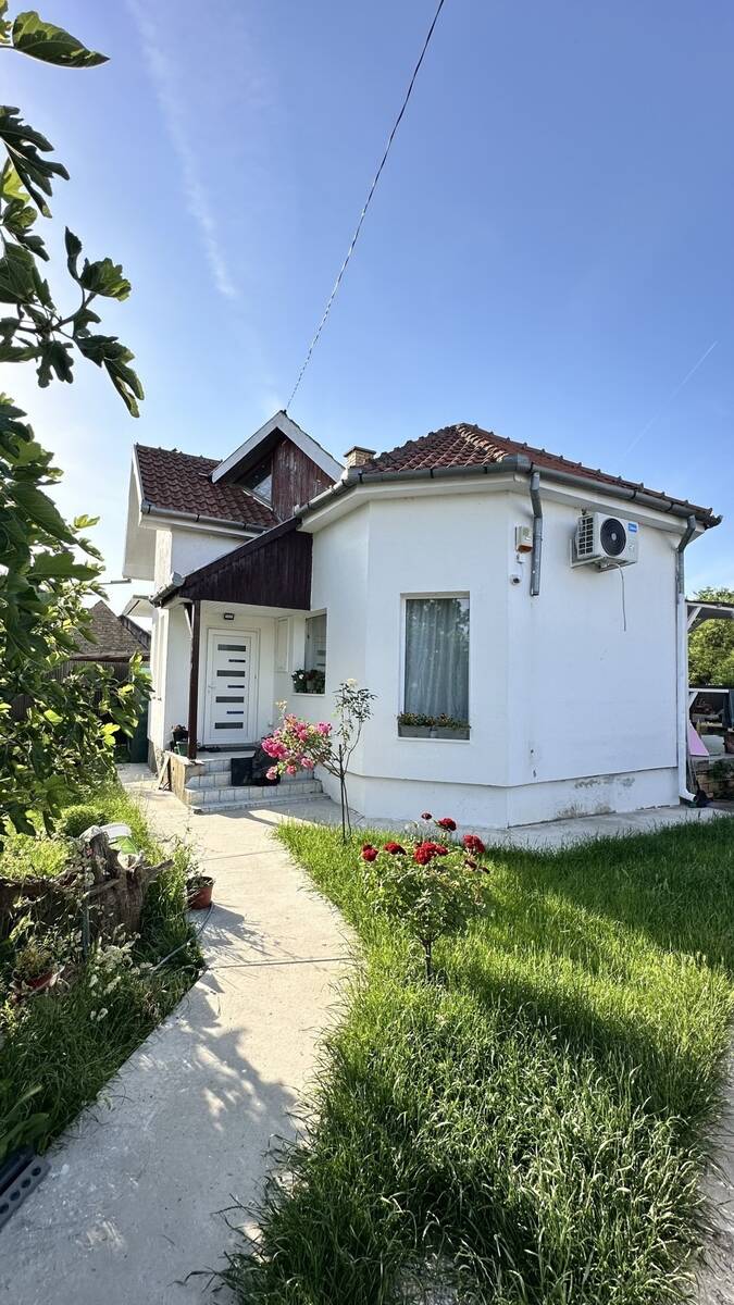 Kuća, Bečej - Bačko Petrovo Selo | Prodaja · 97m² · 73.000€