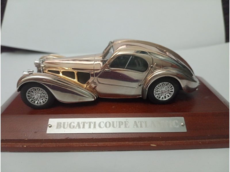 Bugatti coupe Atlantic silver cars DeAgostini
