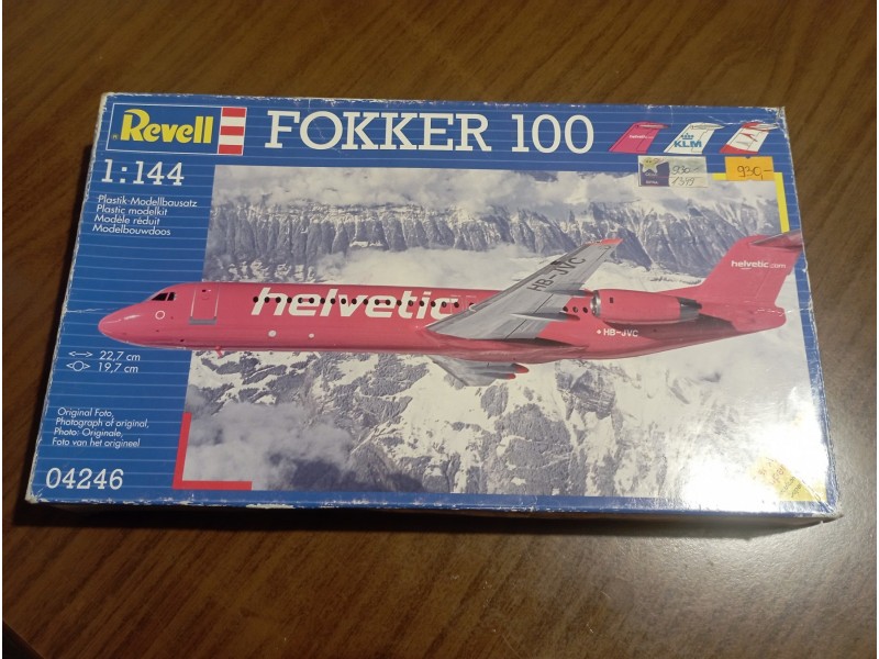 Fokker 100 1-144 Revell