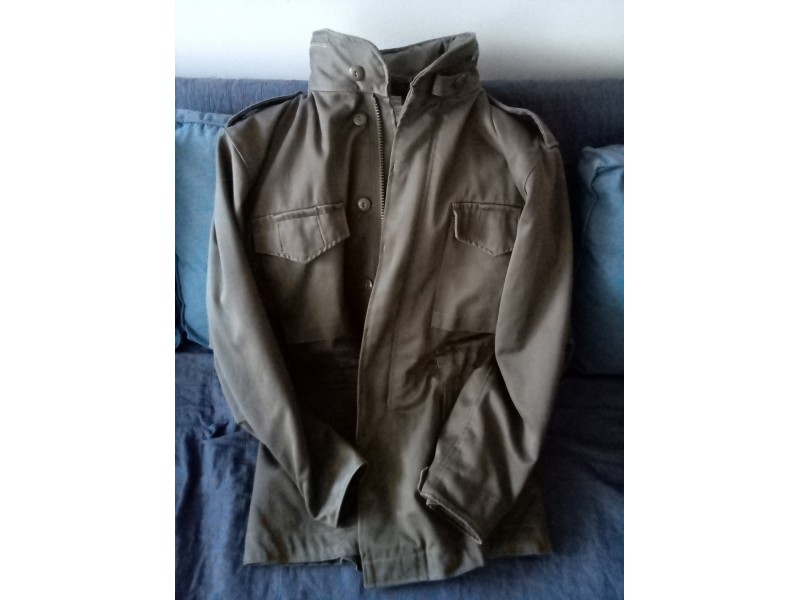 Originalna austrijska vojna parka Bundesheer