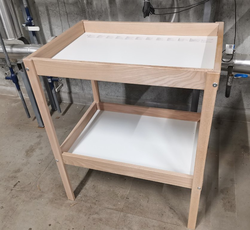 Komoda za bebe IKEA Sniglar