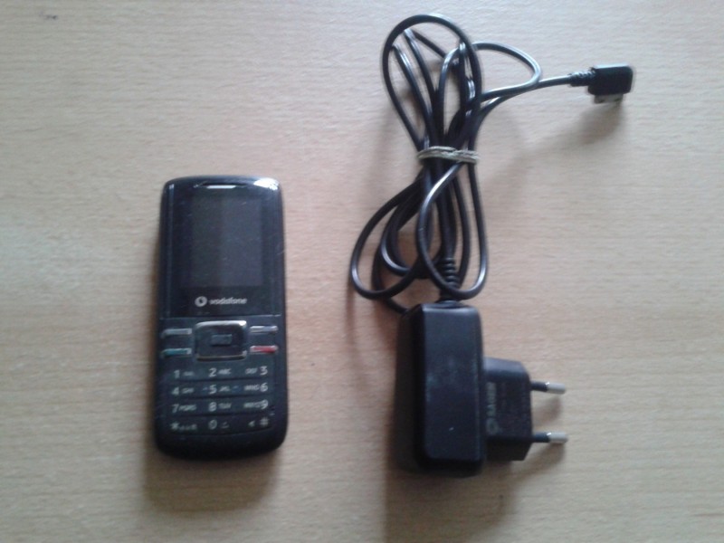 Mobilni Telefon-VODAFONE
