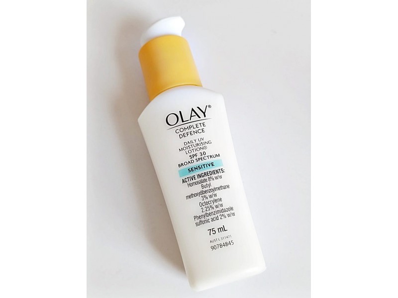 OLAY Complete Defence Sensitive SPF 30 za lice