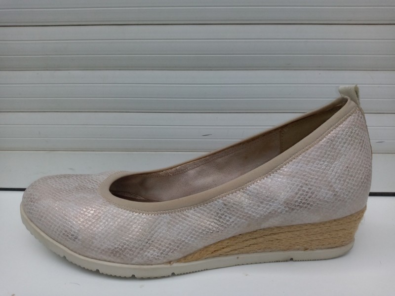 Tamaris cipele br 39