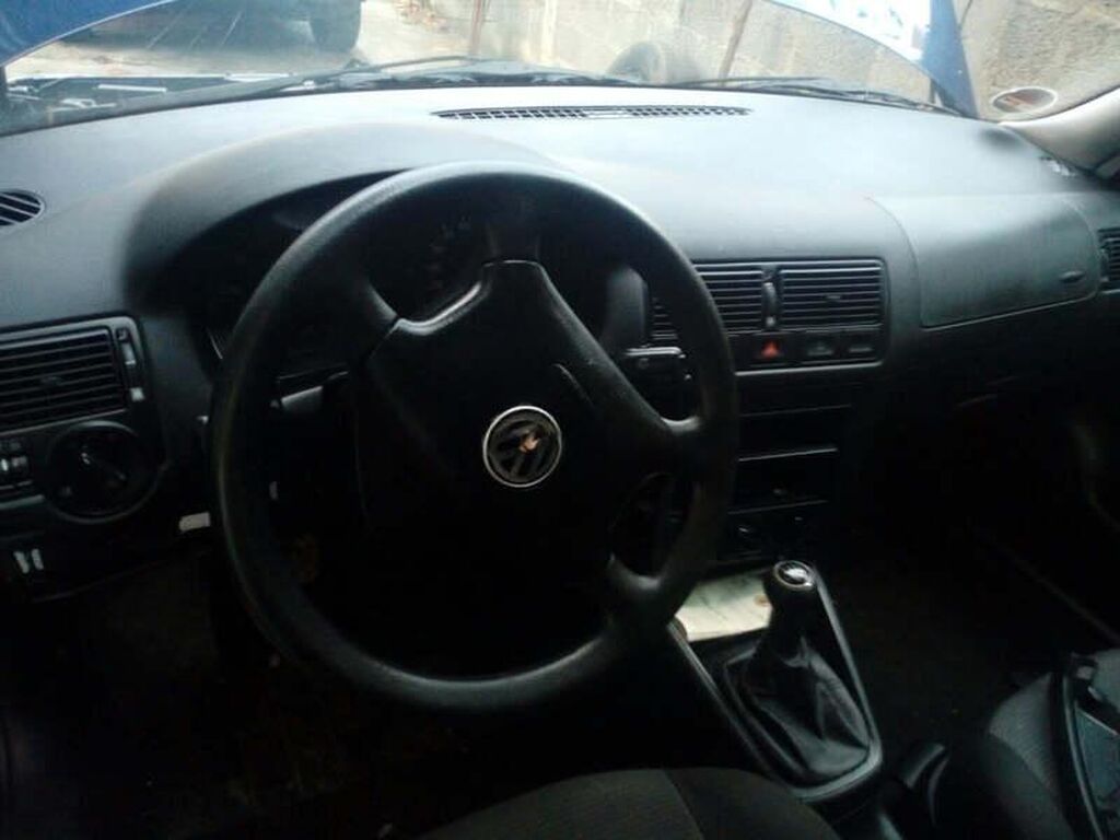 VOLAN ZA VOLKSWAGEN GOLF 4 | svi delovi za golfa 4 limarija trap