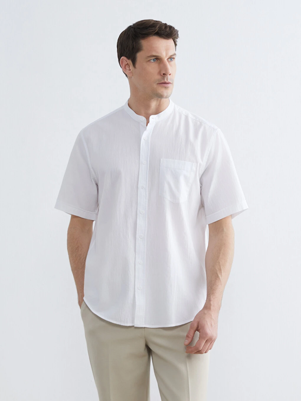 LCWAIKIKI Classic Regular Fit Muška Basic Košulja Od Materijala Sa Izgledom Lana
