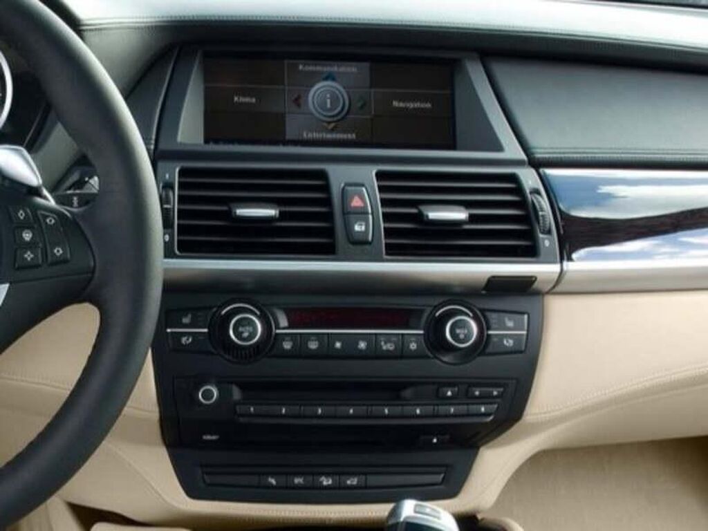 RADIO / CD / DVD ZA BMW X6