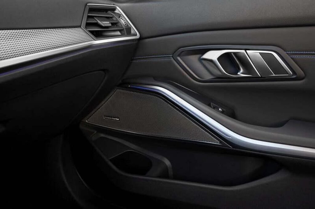 TAPACIR VRATA ZA BMW 320 OD 2019. DO 2020. GOD