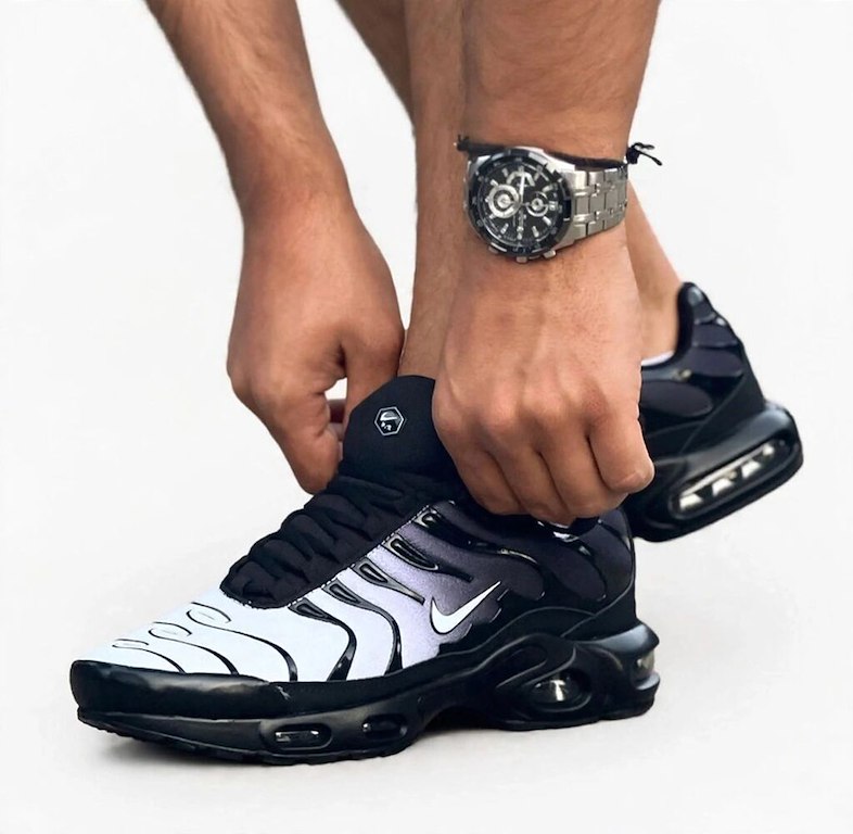 Nike Air Max Plus (Tn) patike - Model sa karakterističnim talasastim