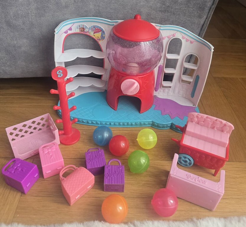 Shopkins Sweet Spot Food Fair set sa roze aparatom za žvake i