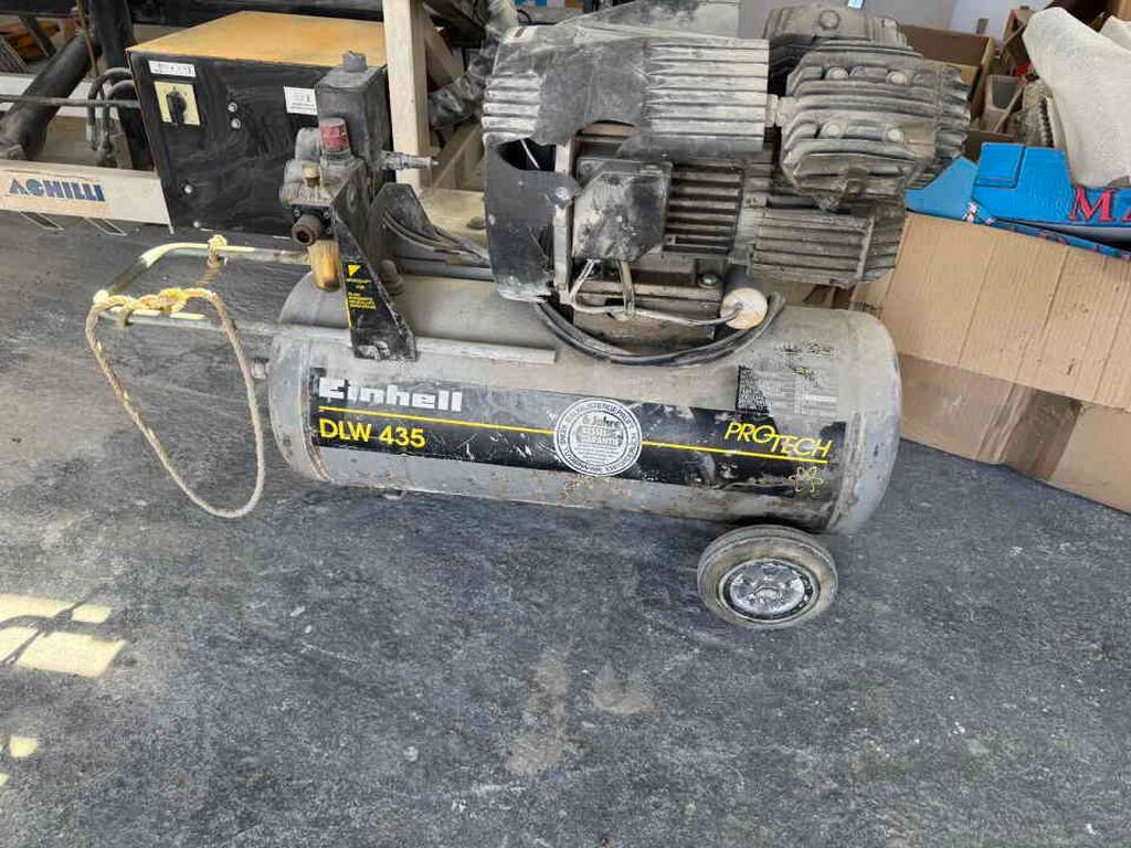 Kompresor na prodaju Einhell DLW 435 Cena: 400€ Tel/Viber: 0616620900
