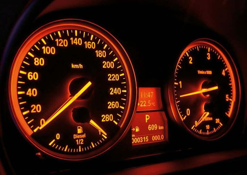 KILOMETAR SAT ZA BMW 320 OD 2004. DO 2013. GOD