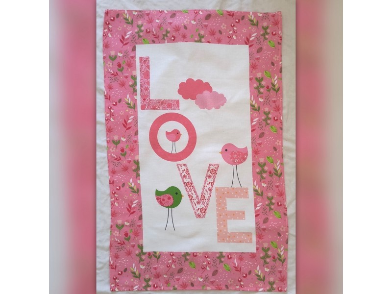 Lepa kuhinjska krpa Love