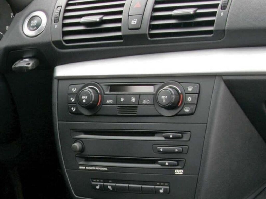 PREKIDAČI ZA BMW 120 OD 2004. DO 2011. GOD