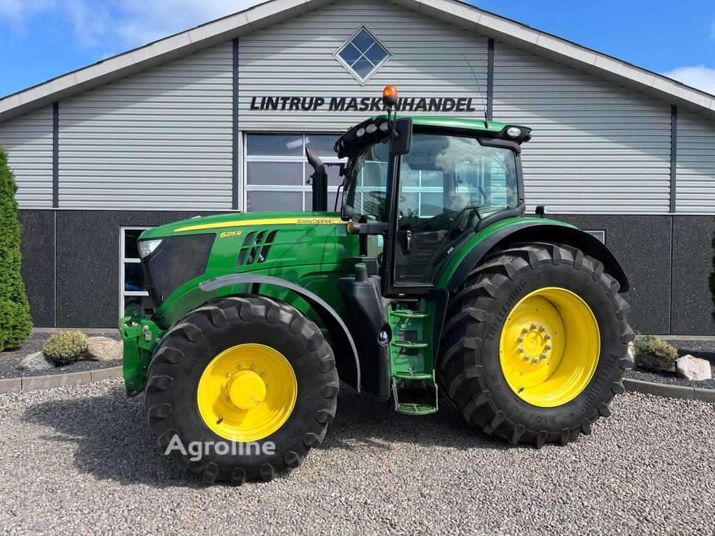 John Deere 6215R traktor točkaš