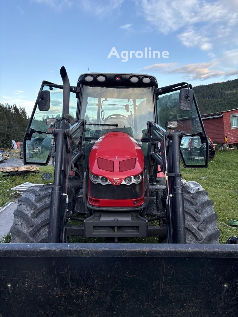 Prodaje se Massey Ferguson 5440 Trima +2.1P traktor točkaš na aukciji
