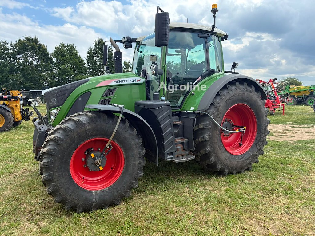 Fendt 724 Vario S4 ProfiPlus traktor točkaš