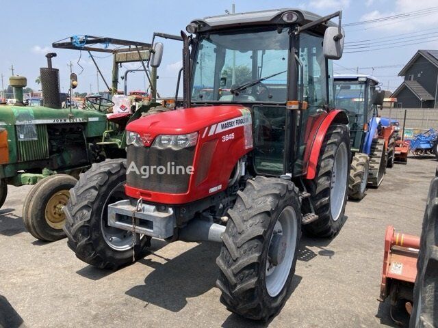 Massey Ferguson TRACTOR(Massey Ferguson) traktor točkaš