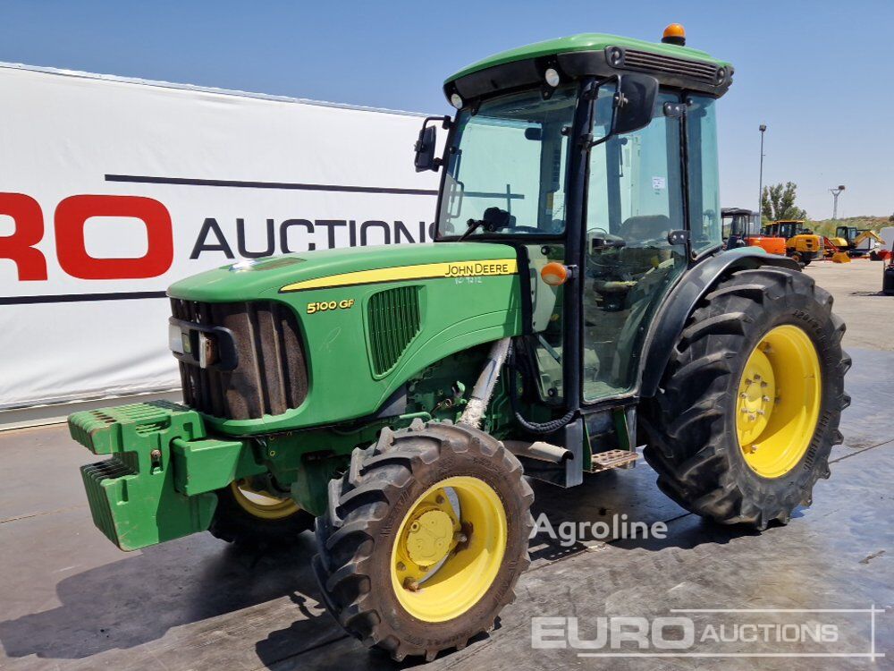 Prodaje se John Deere 5100GF 4WD traktor točkaš na aukciji