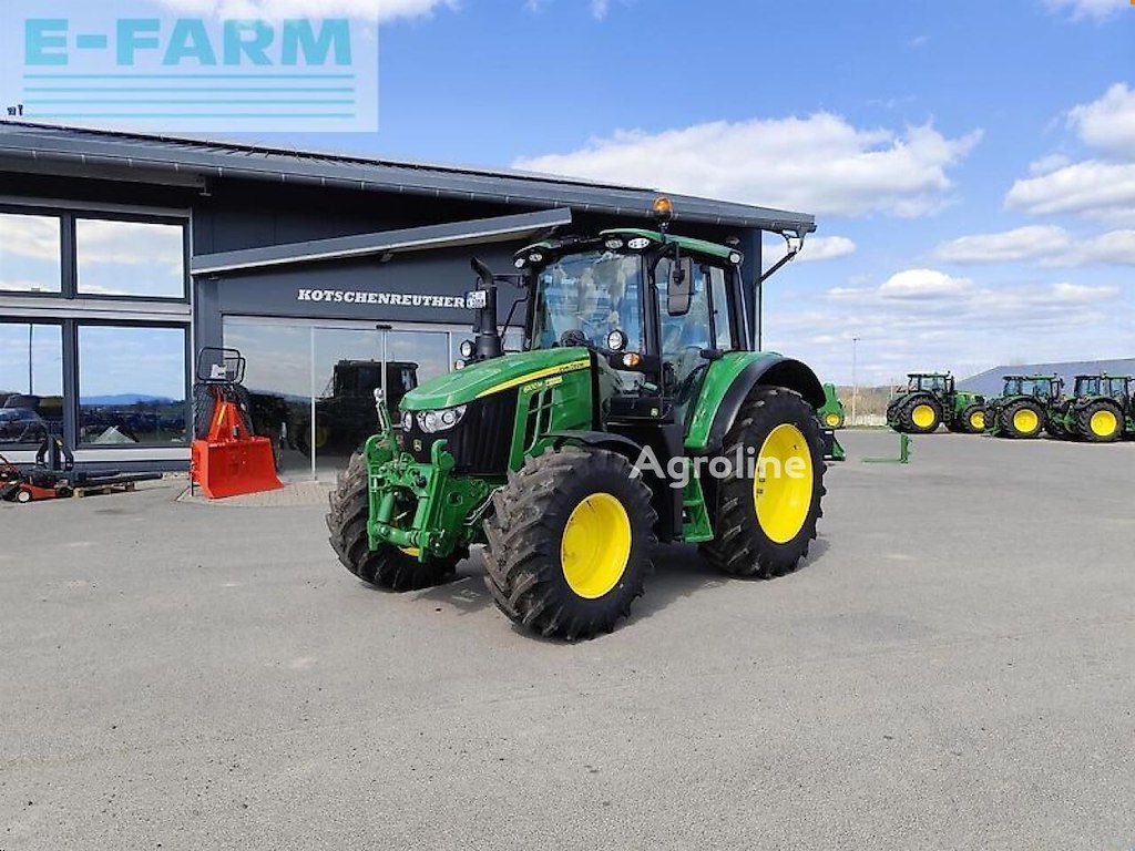John Deere 6100m traktor točkaš