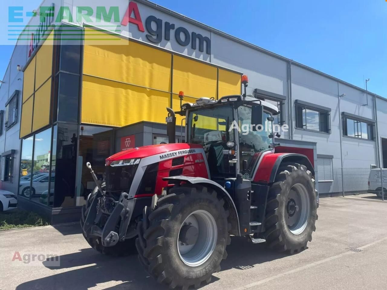 Massey Ferguson 8s.305 traktor točkaš