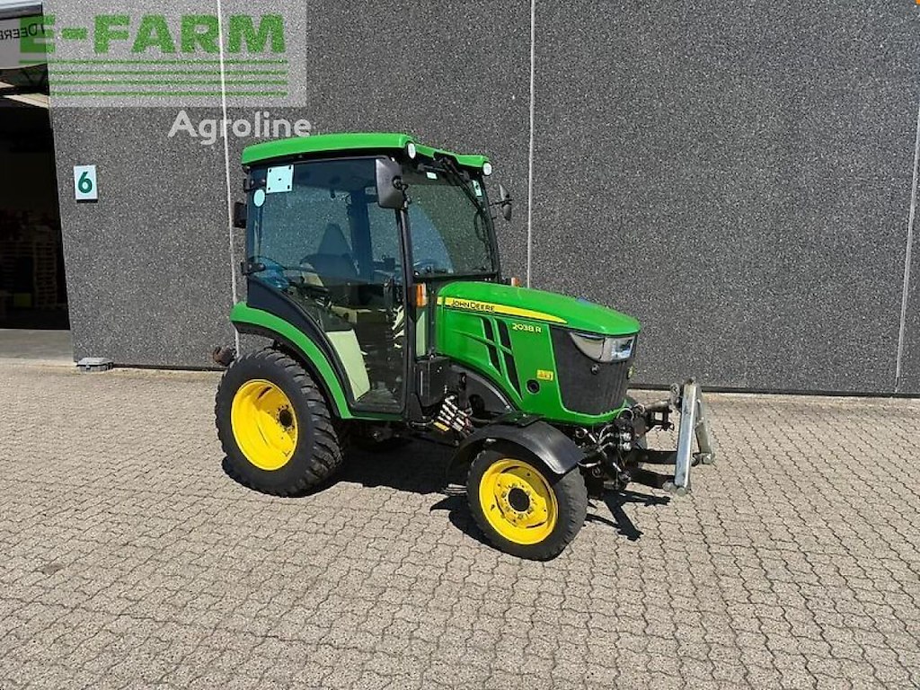 John Deere 2038r mini traktor