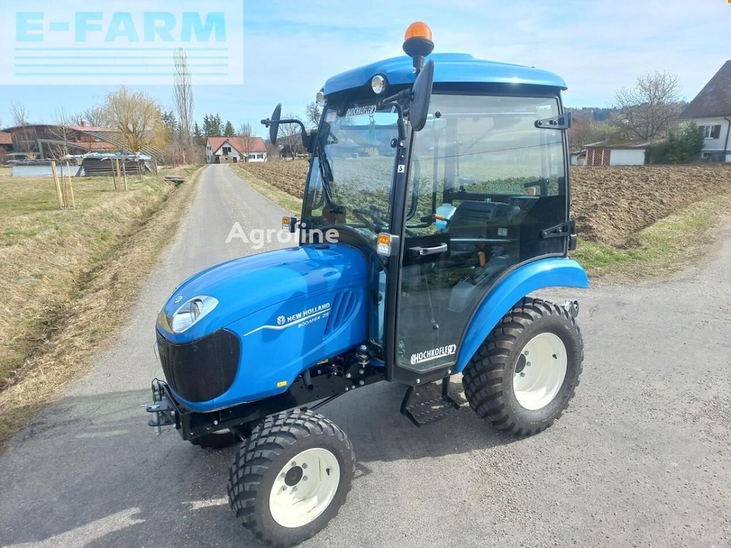 New Holland boomer 25 mini traktor