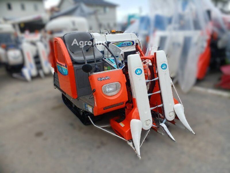 Kubota COMBINE(Kubota) kombajn za žito